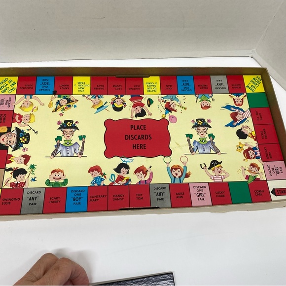 Warren Built Rite | Games | Vintage Old Maid Board Game 95s Warren ...